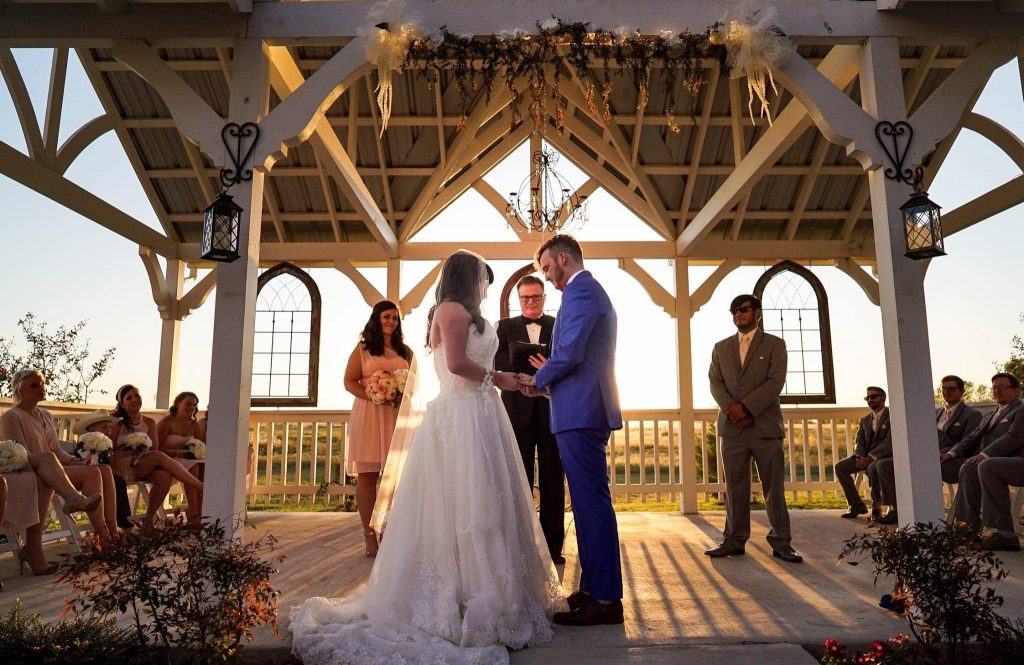 Randy Dicken - LoveNotes Weddings - The Knot Tyers